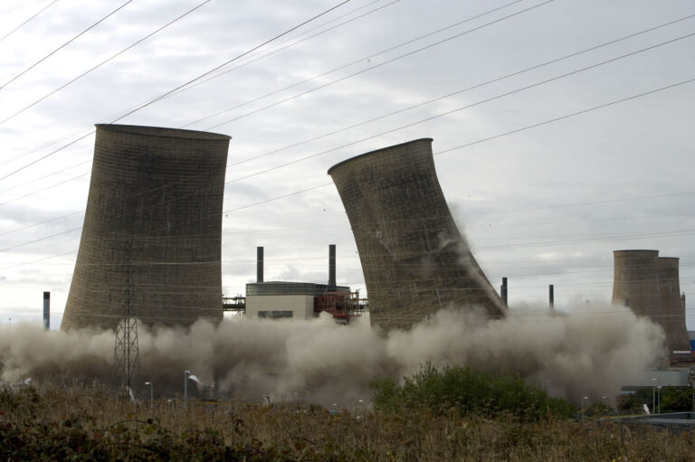 Decommissioning the world’s first commercial nuclear power station ...
