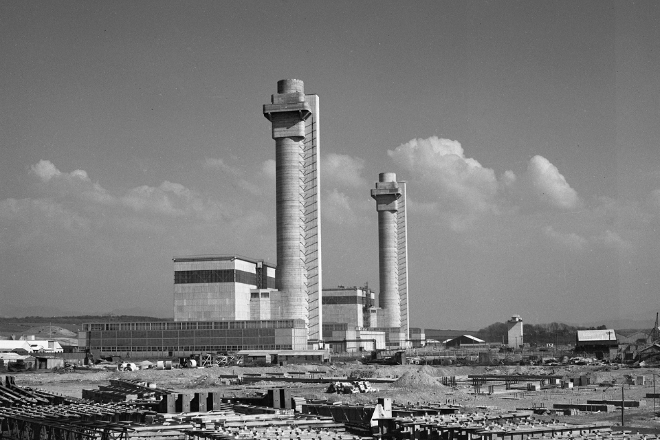 Windscale: From Nuclear Pioneer to Decommissioning Landmark – Cleaning ...